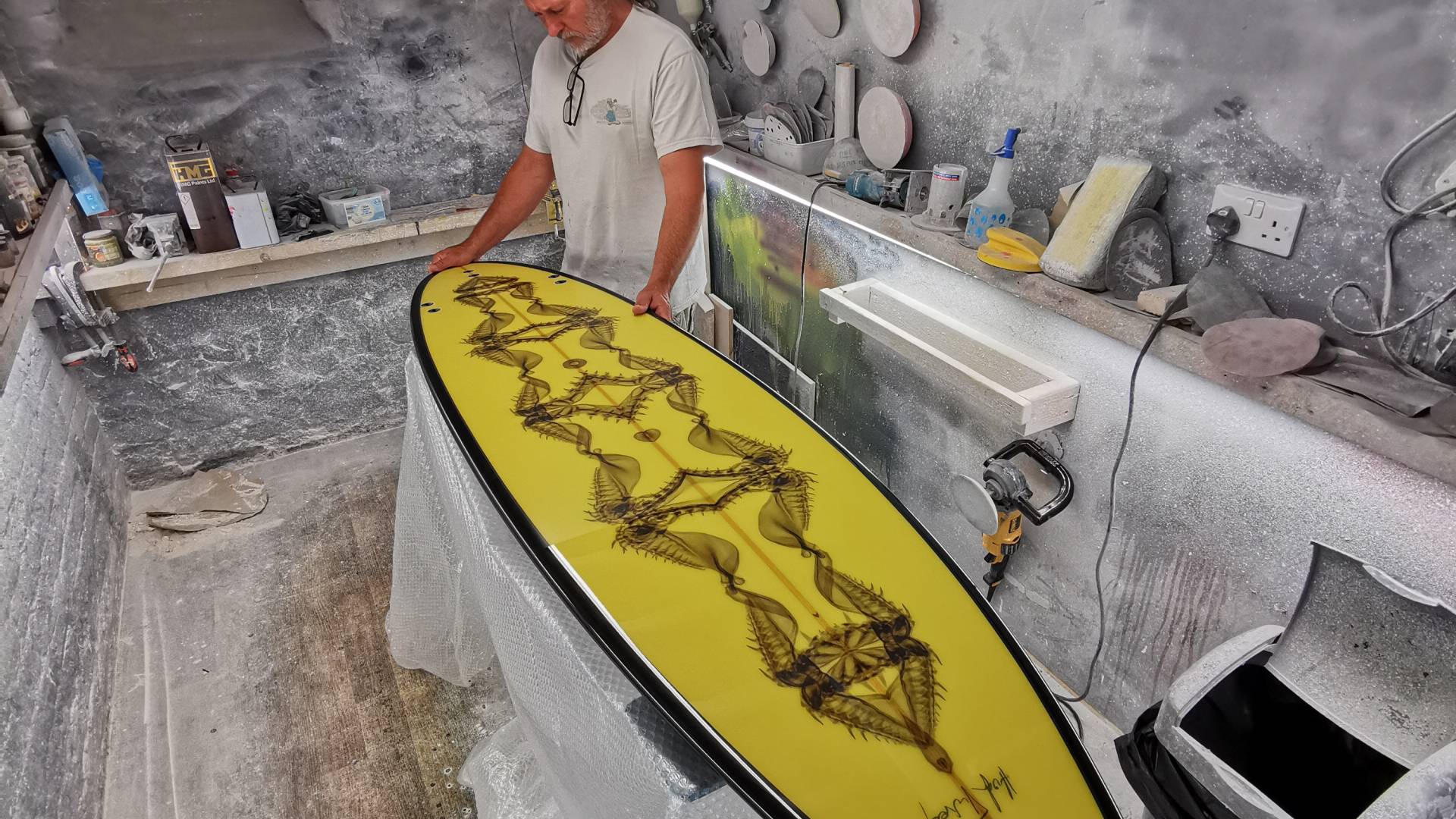 Home - XOGRAM - Hugh Turvey x-ray artist @ artistx.studio